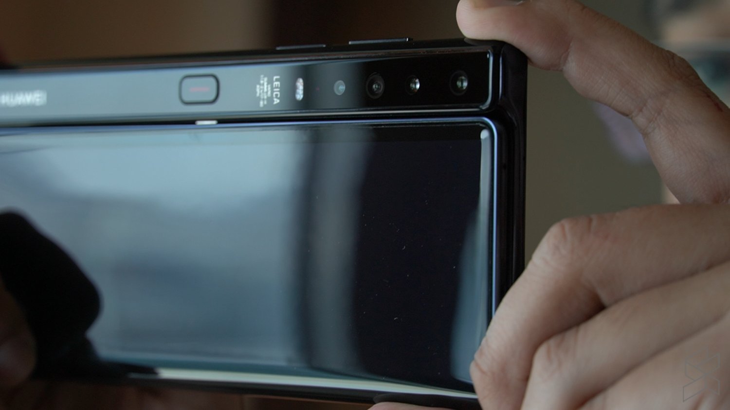 Telefon tercanggih dan termahal Huawei boleh dibeli di Malaysia bermula ...