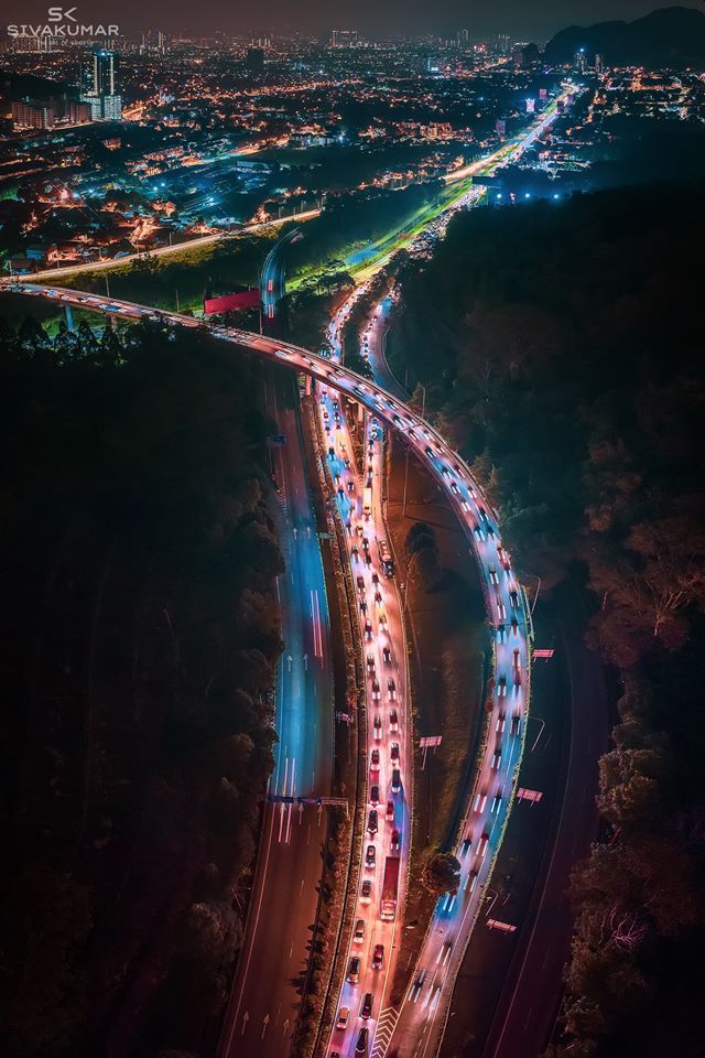 Lihatlah kemeriahan pulang Aidiladha 2020 di Genting Sempah dari udara ...