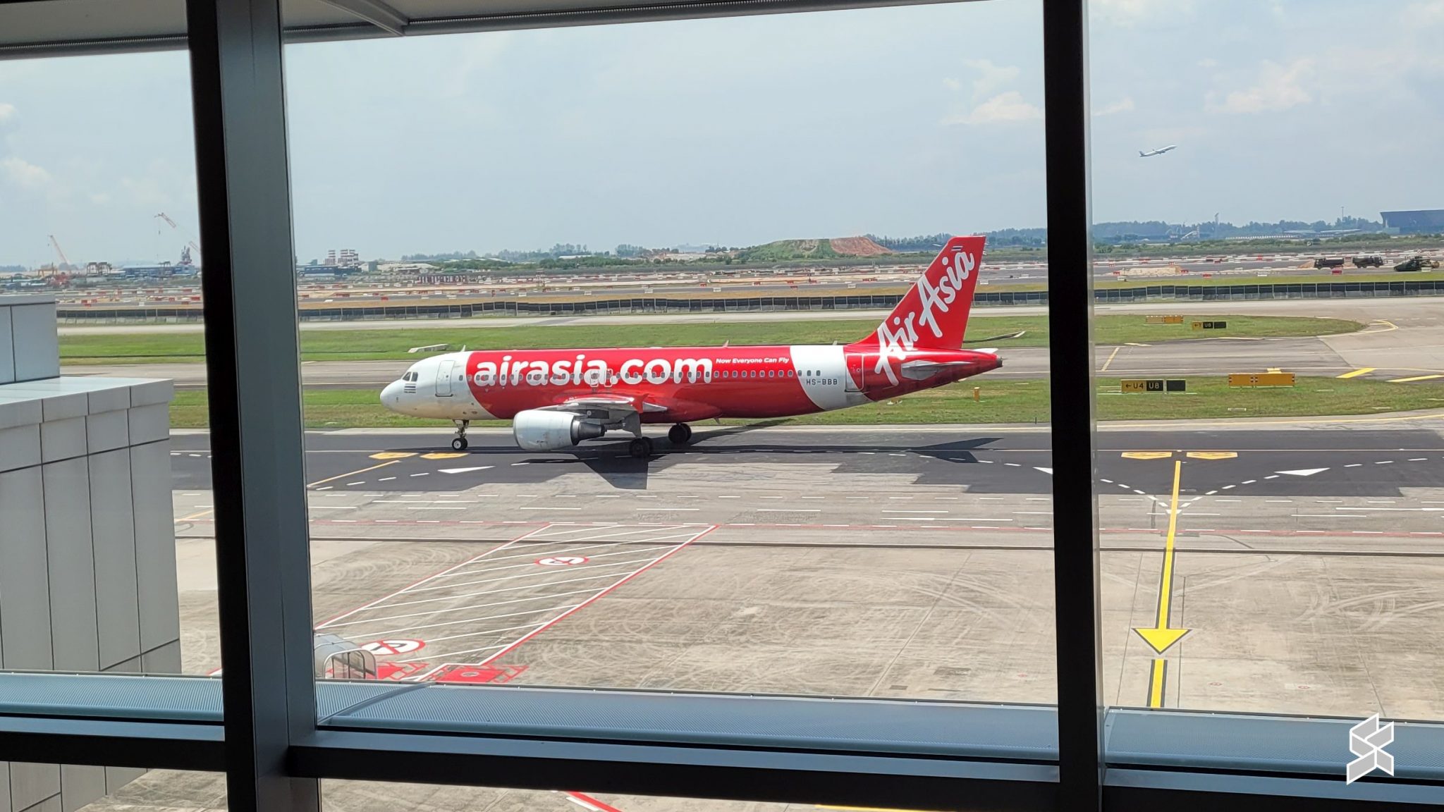 Terminal 4 Changi: Semua lapangan terbang patut jadi seperti ini ...