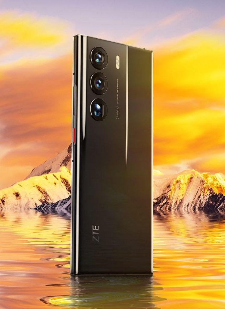 ZTE Axon 40 Ultra versi Taikonaut tampil dengan RAM 18GB, storan 1TB ...