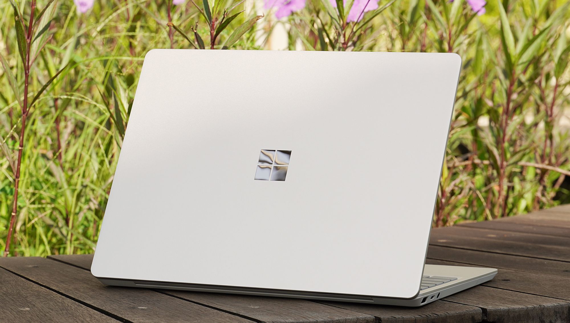 [REVIU] Surface Laptop Go 2: Sudah tahun 2022 masih guna skrin sub-HD ...