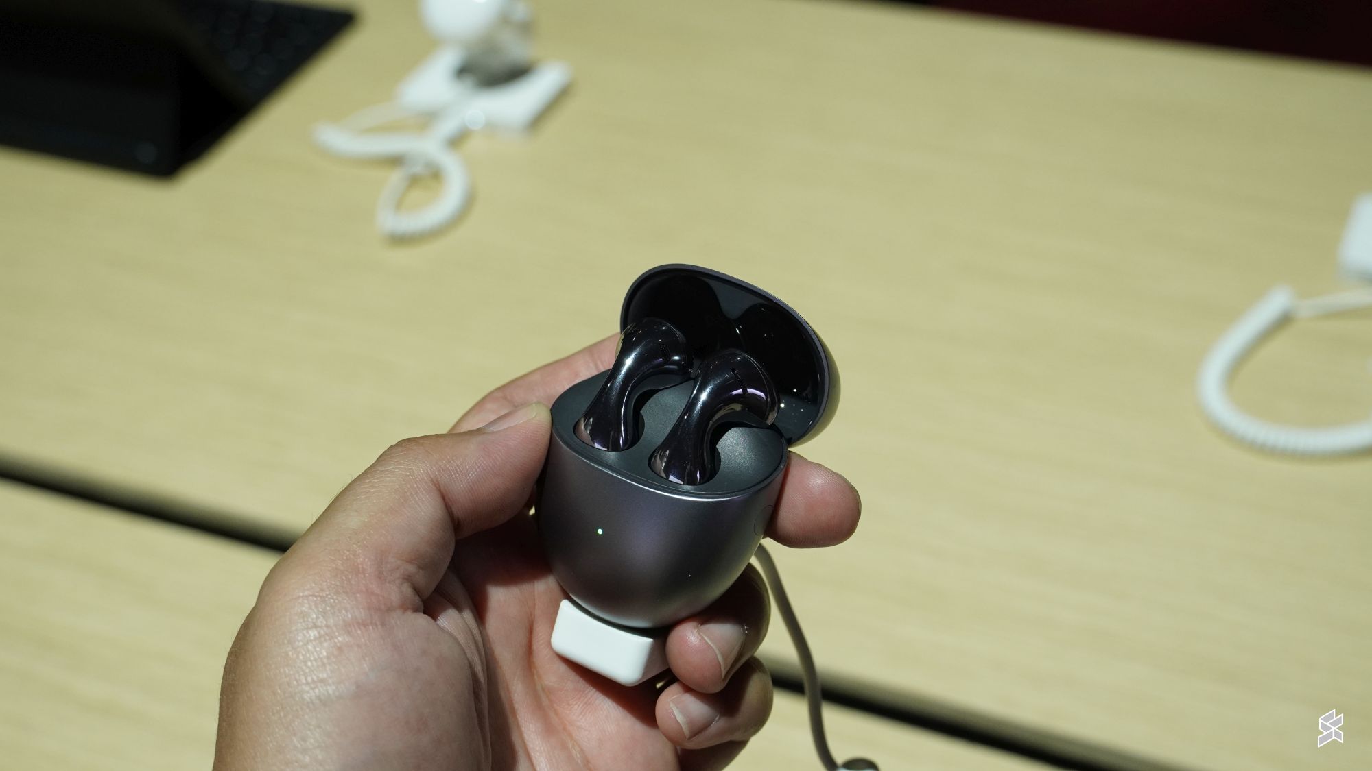 Huawei Buds 5: Fon putik berbentuk unik sesuai untuk P60 Pro dan Mate ...