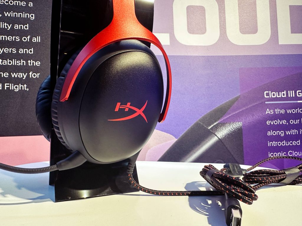 HyperX Cloud III dengan DTS Spatial Audio masuki Malaysia pada RM399 - SoyaCincau.com