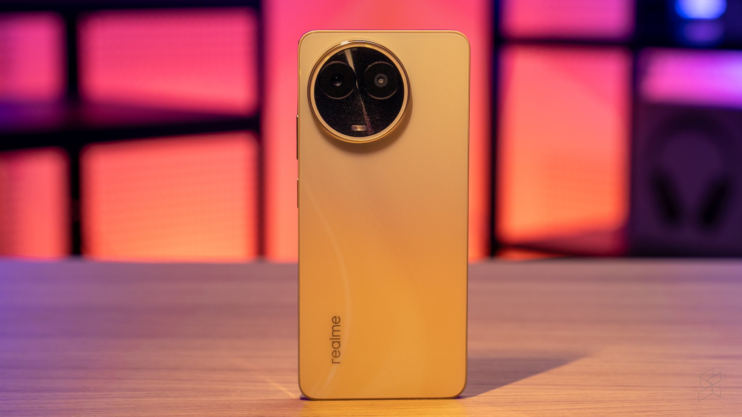 Berbaloi ke beli Realme 11 Pro berbanding Realme 11 5G? Ini jawapannya