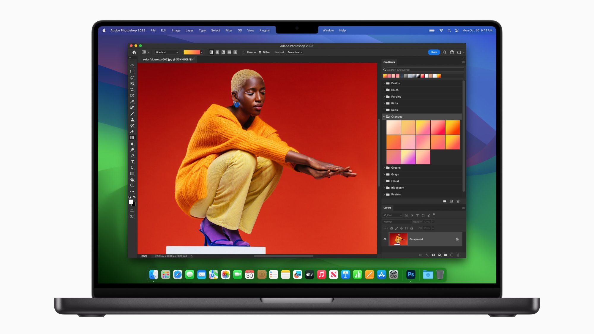 Macbook Pro 14 & 16 lebih berkuasa dengan cip Apple M3, ada warna baru ...
