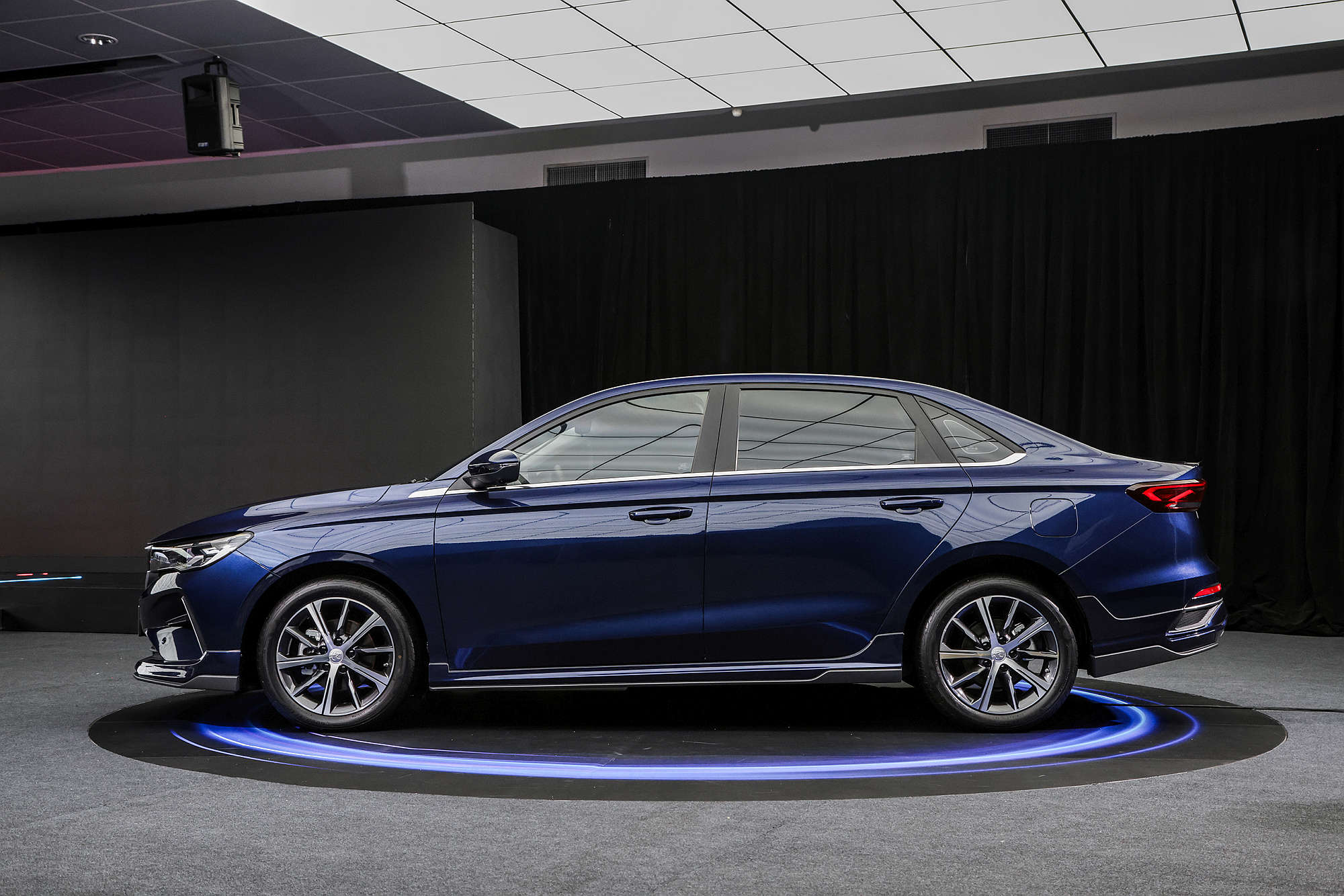 Proton S70: 5 perkara yang perlu anda tahu tentang pesaing Honda Civic dan Toyota Corolla ini ...